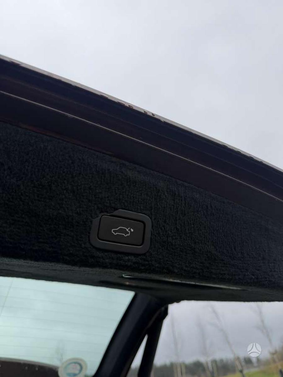 Brūns Volvo XC60 2014 Viļņa, ar dzinēja tilpumu 2.40 L un nobraukumu 300 tūkst. km par 10700 €, foto 11 vietnē AUTOMOTO.COM.LV