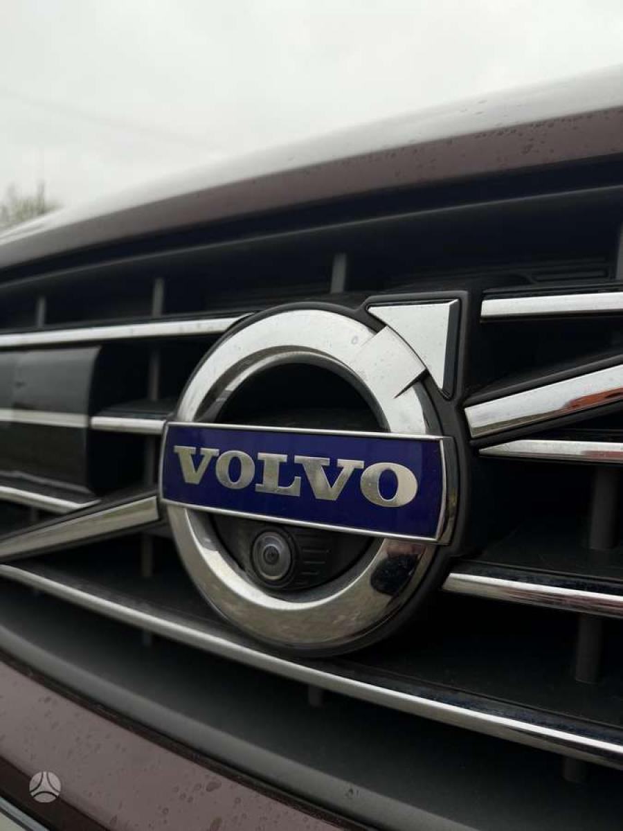 Brūns Volvo XC60 2014 Viļņa, ar dzinēja tilpumu 2.40 L un nobraukumu 300 tūkst. km par 10700 €, foto 21 vietnē AUTOMOTO.COM.LV