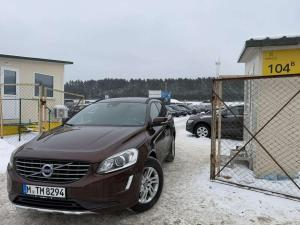 Brūns Volvo XC60 2015 Viļņa, ar dzinēja tilpumu 2.40 L un nobraukumu 210 tūkst. km par 12500 €, foto 3 vietnē AUTOMOTO.COM.LV
