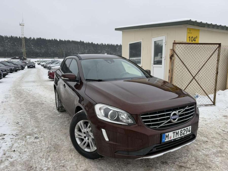 Brūns Volvo XC60 2015 Viļņa, ar dzinēja tilpumu 2.40 L un nobraukumu 210 tūkst. km par 12500 €, foto 8 vietnē AUTOMOTO.COM.LV