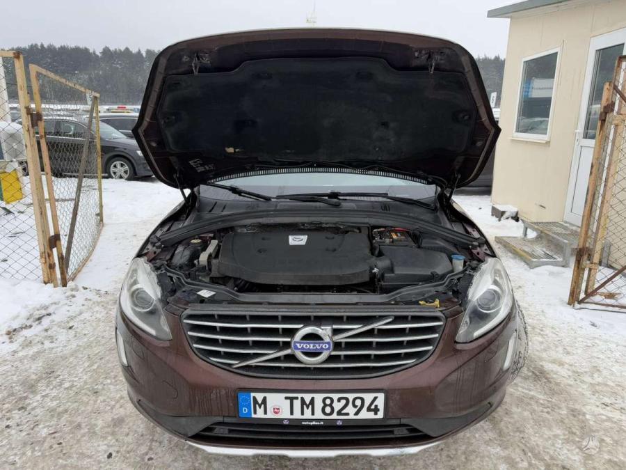 Brūns Volvo XC60 2015 Viļņa, ar dzinēja tilpumu 2.40 L un nobraukumu 210 tūkst. km par 12500 €, foto 12 vietnē AUTOMOTO.COM.LV