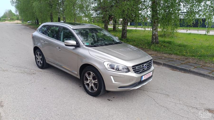 Brown Volvo XC60 2015 in Alytus, with an engine capacity of 2.00 L and mileage of 303 thousand km for 10499 €, photo 5 on AUTOMOTO.COM.LV