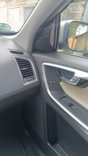 Brown Volvo XC60 2015 in Alytus, with an engine capacity of 2.00 L and mileage of 303 thousand km for 10499 €, photo 13 on AUTOMOTO.COM.LV