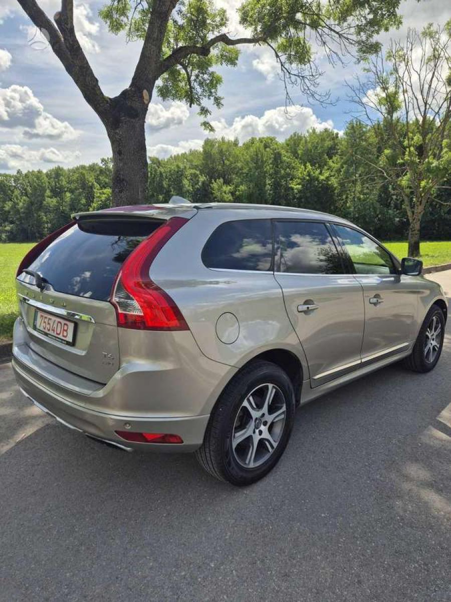 Brūns Volvo XC60 2015 Kauņa, ar dzinēja tilpumu 2.95 L un nobraukumu 218 tūkst. km par 10350 €, foto 7 vietnē AUTOMOTO.COM.LV