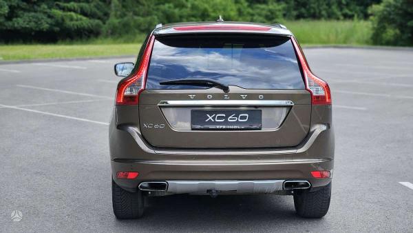 Brūns Volvo XC60 2015 Elektrėnai, ar dzinēja tilpumu 2.40 L un nobraukumu 232 tūkst. km par 15300 €, foto 6 vietnē AUTOMOTO.COM.LV
