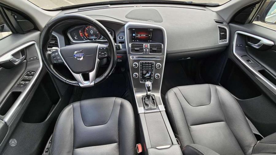 Brūns Volvo XC60 2015 Elektrėnai, ar dzinēja tilpumu 2.40 L un nobraukumu 232 tūkst. km par 15300 €, foto 17 vietnē AUTOMOTO.COM.LV