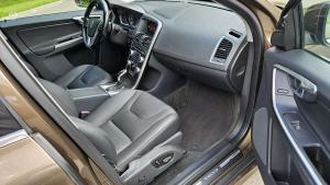 Brūns Volvo XC60 2015 Elektrėnai, ar dzinēja tilpumu 2.40 L un nobraukumu 232 tūkst. km par 15300 €, foto 18 vietnē AUTOMOTO.COM.LV