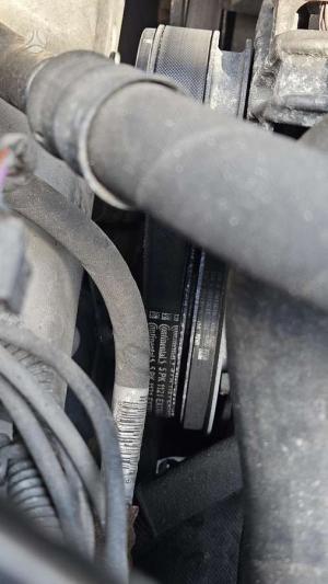 Brūns Volvo XC60 2015 Elektrėnai, ar dzinēja tilpumu 2.40 L un nobraukumu 232 tūkst. km par 15300 €, foto 31 vietnē AUTOMOTO.COM.LV