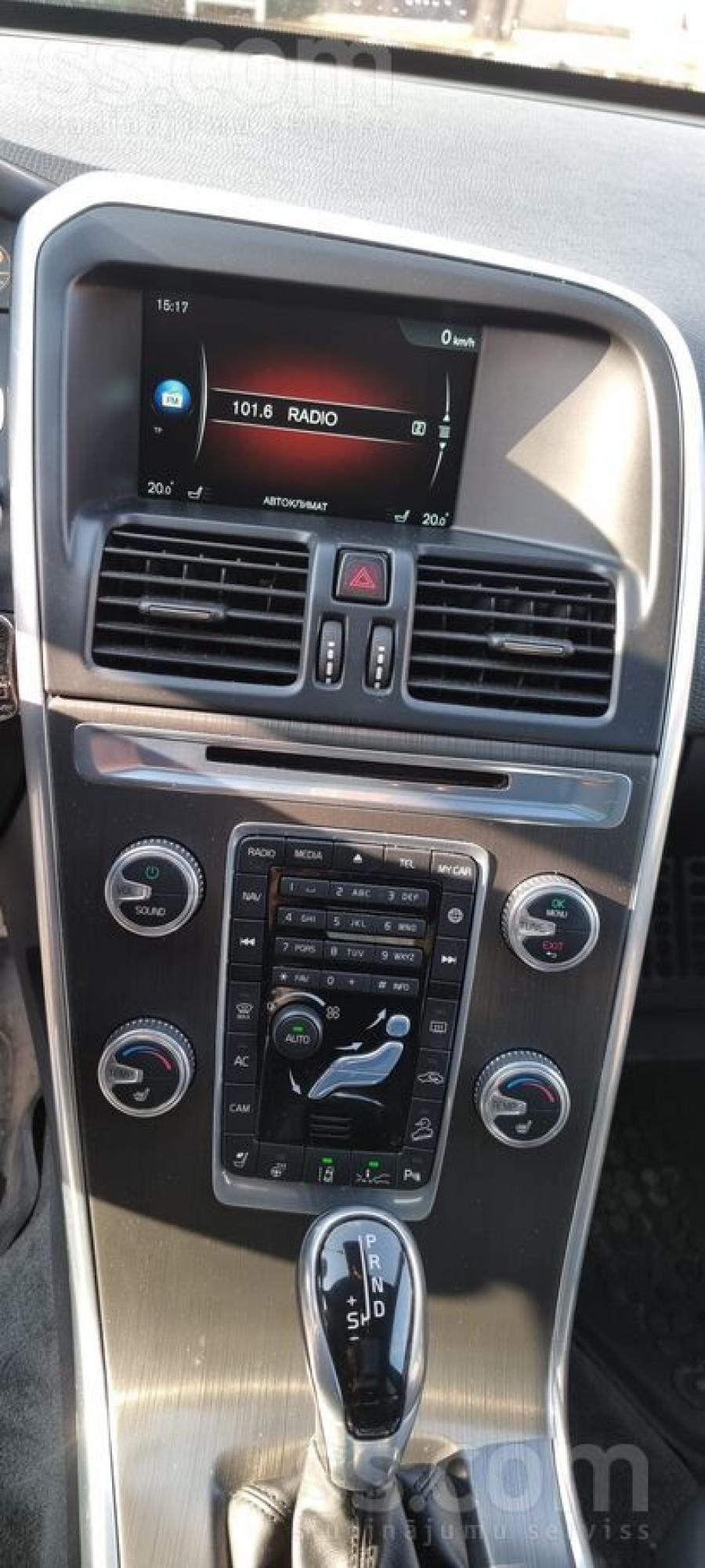 Brūns Volvo XC60 2015 Daugavpils, ar dzinēja tilpumu 2.40 L un nobraukumu 155 tūkst. km par 22900 €, foto 8 vietnē AUTOMOTO.COM.LV