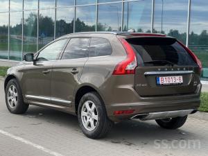Brown Volvo XC60 2015 in Rezekne, with an engine capacity of 2.40 L and mileage of 168 thousand km for 15990 €, photo 5 on AUTOMOTO.COM.LV