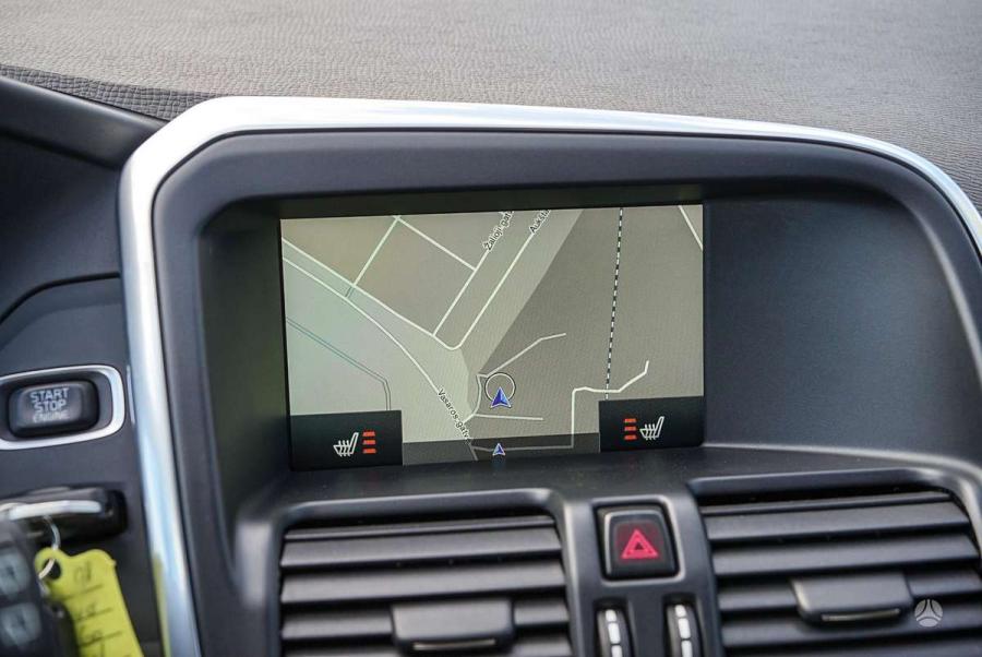 Brūns Volvo XC60 2015 Kauņa, ar dzinēja tilpumu 2.40 L un nobraukumu 270 tūkst. km par 12950 €, foto 16 vietnē AUTOMOTO.COM.LV