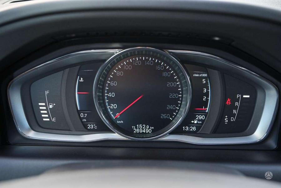 Brūns Volvo XC60 2015 Kauņa, ar dzinēja tilpumu 2.40 L un nobraukumu 270 tūkst. km par 12950 €, foto 19 vietnē AUTOMOTO.COM.LV