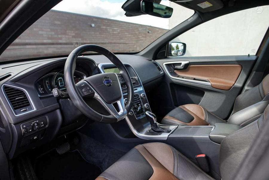 Brūns Volvo XC60 2015 Kauņa, ar dzinēja tilpumu 2.40 L un nobraukumu 270 tūkst. km par 12950 €, foto 22 vietnē AUTOMOTO.COM.LV