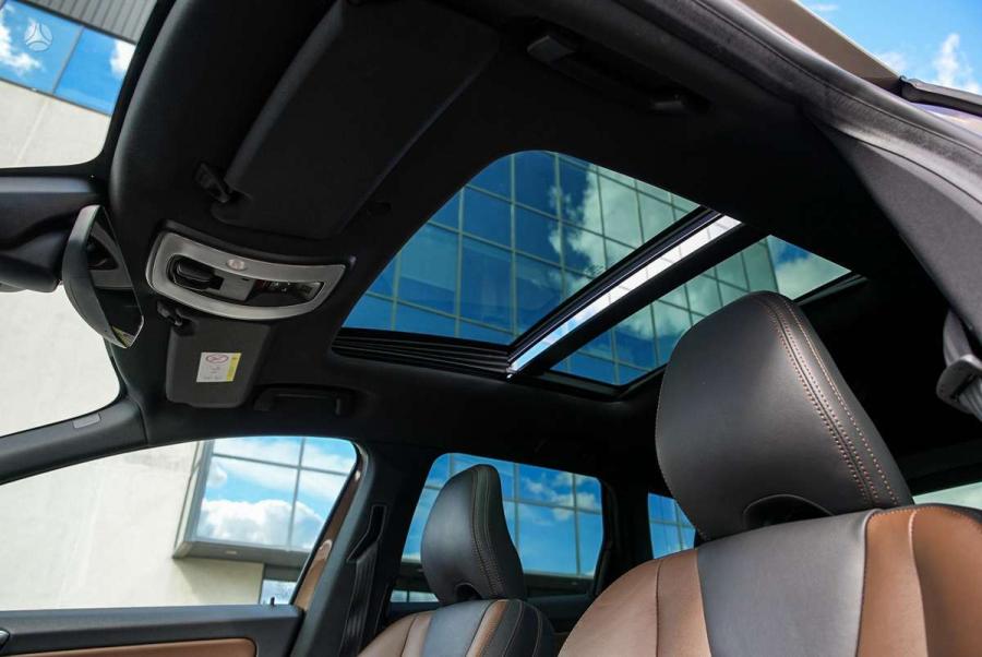 Brūns Volvo XC60 2015 Kauņa, ar dzinēja tilpumu 2.40 L un nobraukumu 270 tūkst. km par 12950 €, foto 25 vietnē AUTOMOTO.COM.LV
