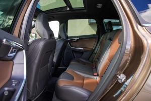 Brūns Volvo XC60 2015 Kauņa, ar dzinēja tilpumu 2.40 L un nobraukumu 270 tūkst. km par 12950 €, foto 29 vietnē AUTOMOTO.COM.LV