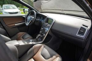 Brūns Volvo XC60 2015 Kauņa, ar dzinēja tilpumu 2.40 L un nobraukumu 270 tūkst. km par 12950 €, foto 33 vietnē AUTOMOTO.COM.LV