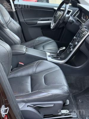 Brown Volvo XC60 2015 in Riga, with an engine capacity of 2.00 L and mileage of 0 thousand km for 9150 €, photo 9 on AUTOMOTO.COM.LV