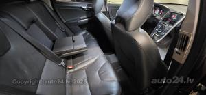 Brown Volvo XC60 2015 in Tallinn, with an engine capacity of 2.40 L and mileage of 174 thousand km for 17500 €, photo 6 on AUTOMOTO.COM.LV
