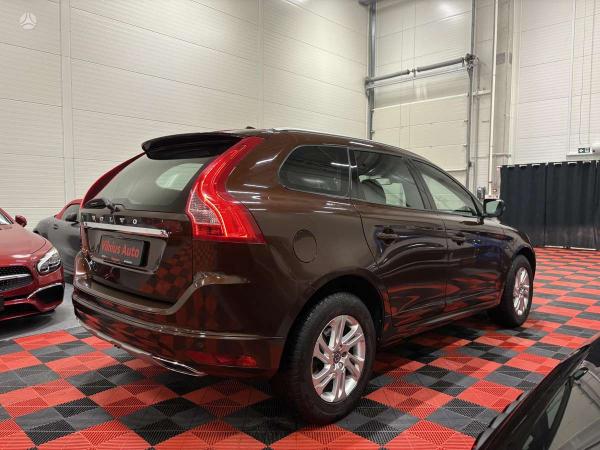 Brūns Volvo XC60 2016 Viļņa, ar dzinēja tilpumu 1.97 L un nobraukumu 153 tūkst. km par 16990 €, foto 4 vietnē AUTOMOTO.COM.LV