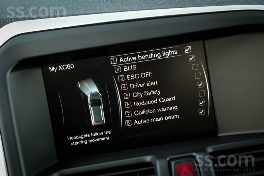 Brūns Volvo XC60 2016 Tukums, ar dzinēja tilpumu 2.00 L un nobraukumu 243 tūkst. km par 12990 €, foto 17 vietnē AUTOMOTO.COM.LV