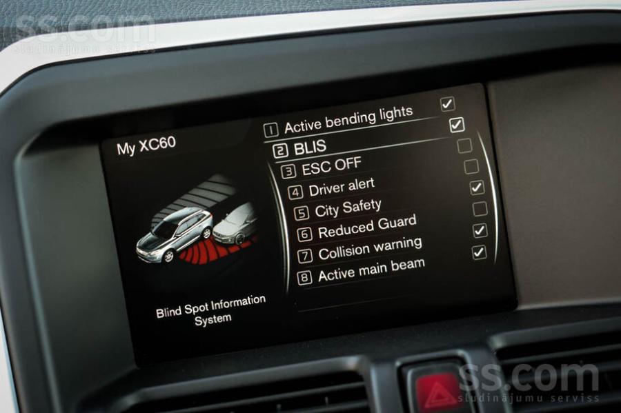 Brūns Volvo XC60 2016 Tukums, ar dzinēja tilpumu 2.00 L un nobraukumu 243 tūkst. km par 12990 €, foto 18 vietnē AUTOMOTO.COM.LV