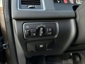 Brūns Volvo XC60 2016 Rīga, ar dzinēja tilpumu 2.40 L un nobraukumu 156 tūkst. km par 14500 €, foto 15 vietnē AUTOMOTO.COM.LV