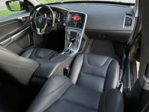 Brūns Volvo XC60 2016 Rīga, ar dzinēja tilpumu 2.40 L un nobraukumu 156 tūkst. km par 14500 €, foto 20 vietnē AUTOMOTO.COM.LV
