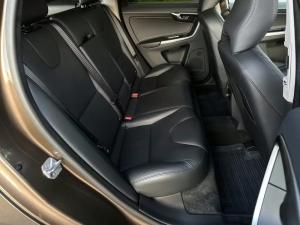 Brūns Volvo XC60 2016 Rīga, ar dzinēja tilpumu 2.40 L un nobraukumu 156 tūkst. km par 14500 €, foto 26 vietnē AUTOMOTO.COM.LV