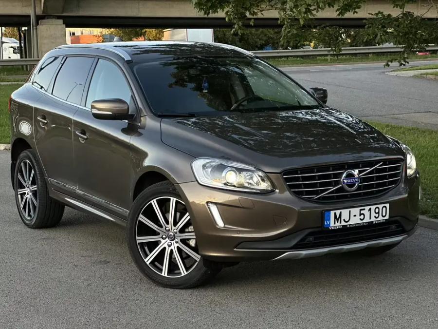 Brūns Volvo XC60 2016 Rīga, ar dzinēja tilpumu 2.40 L un nobraukumu 156 tūkst. km par 14500 €, foto 30 vietnē AUTOMOTO.COM.LV