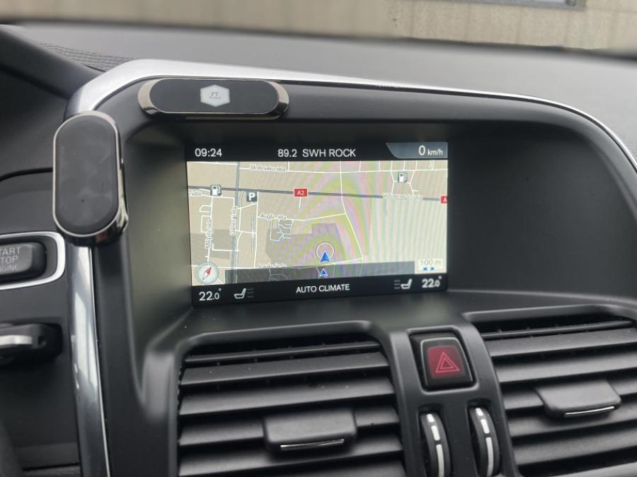 Brūns Volvo XC60 2016 Rīga, ar dzinēja tilpumu 2.00 L un nobraukumu 289 tūkst. km par 12990 €, foto 7 vietnē AUTOMOTO.COM.LV