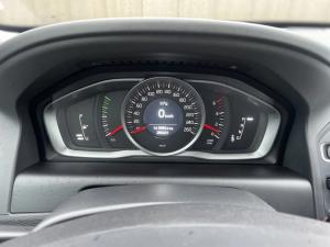 Brūns Volvo XC60 2016 Rīga, ar dzinēja tilpumu 2.00 L un nobraukumu 289 tūkst. km par 12990 €, foto 8 vietnē AUTOMOTO.COM.LV