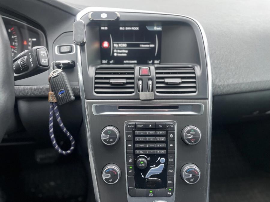 Brūns Volvo XC60 2016 Rīga, ar dzinēja tilpumu 2.00 L un nobraukumu 289 tūkst. km par 12990 €, foto 9 vietnē AUTOMOTO.COM.LV