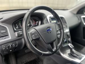 Brūns Volvo XC60 2016 Rīga, ar dzinēja tilpumu 2.00 L un nobraukumu 289 tūkst. km par 12990 €, foto 10 vietnē AUTOMOTO.COM.LV