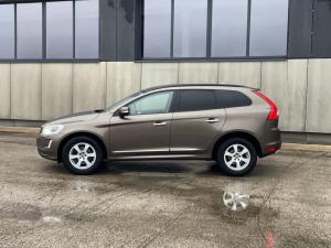 Brūns Volvo XC60 2016 Rīga, ar dzinēja tilpumu 2.00 L un nobraukumu 289 tūkst. km par 12990 €, foto 22 vietnē AUTOMOTO.COM.LV