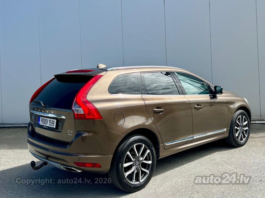 Brūns Volvo XC60 2016 Tallina, ar dzinēja tilpumu 2.40 L un nobraukumu 228 tūkst. km par 15999 €, foto 7 vietnē AUTOMOTO.COM.LV