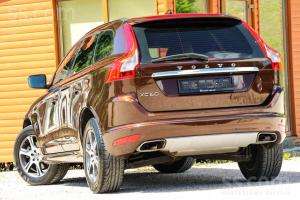 Brown Volvo XC60 2016 in Tukums, with an engine capacity of 2.00 L and mileage of 243 thousand km for 12990 €, photo 5 on AUTOMOTO.COM.LV