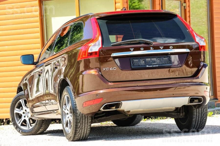 Brown Volvo XC60 2016 in Tukums, with an engine capacity of 2.00 L and mileage of 243 thousand km for 12990 €, photo 5 on AUTOMOTO.COM.LV