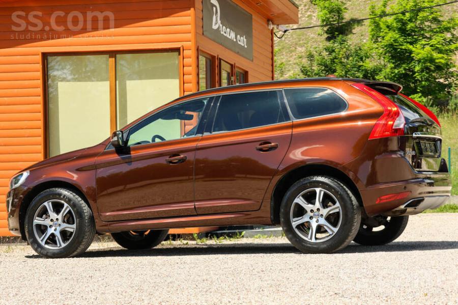 Brown Volvo XC60 2016 in Tukums, with an engine capacity of 2.00 L and mileage of 243 thousand km for 12990 €, photo 6 on AUTOMOTO.COM.LV