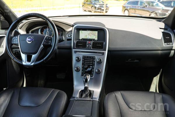 Brūns Volvo XC60 2016 Tukums, ar dzinēja tilpumu 2.00 L un nobraukumu 243 tūkst. km par 12990 €, foto 10 vietnē AUTOMOTO.COM.LV