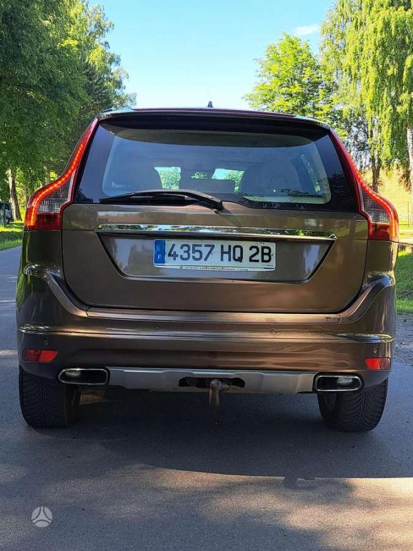 Brūns Volvo XC60 2016 Tauragė, ar dzinēja tilpumu 2.40 L un nobraukumu 250 tūkst. km par 13800 €, foto 7 vietnē AUTOMOTO.COM.LV