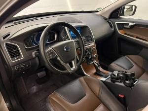 Brūns Volvo XC60 2016 Marijampole, ar dzinēja tilpumu 2.40 L un nobraukumu 193 tūkst. km par 17500 €, foto 3 vietnē AUTOMOTO.COM.LV