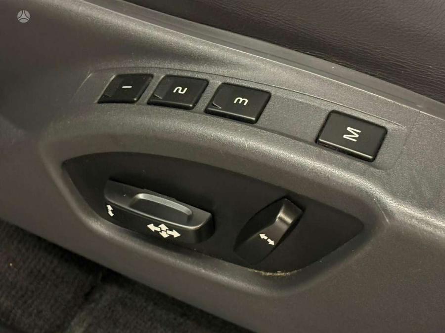 Brūns Volvo XC60 2016 Marijampole, ar dzinēja tilpumu 2.40 L un nobraukumu 193 tūkst. km par 17500 €, foto 9 vietnē AUTOMOTO.COM.LV