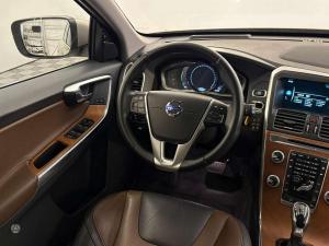 Brūns Volvo XC60 2016 Marijampole, ar dzinēja tilpumu 2.40 L un nobraukumu 193 tūkst. km par 17500 €, foto 16 vietnē AUTOMOTO.COM.LV