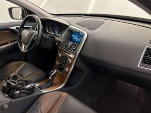 Brūns Volvo XC60 2016 Marijampole, ar dzinēja tilpumu 2.40 L un nobraukumu 193 tūkst. km par 17500 €, foto 17 vietnē AUTOMOTO.COM.LV
