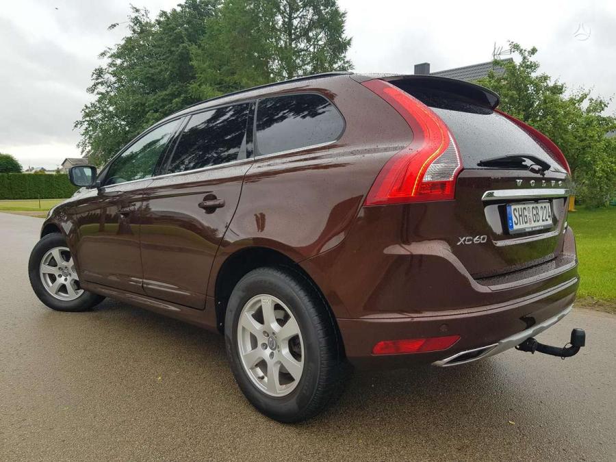 Brūns Volvo XC60 2016 Pakruojis, ar dzinēja tilpumu 2.40 L un nobraukumu 284 tūkst. km par 14199 €, foto 7 vietnē AUTOMOTO.COM.LV