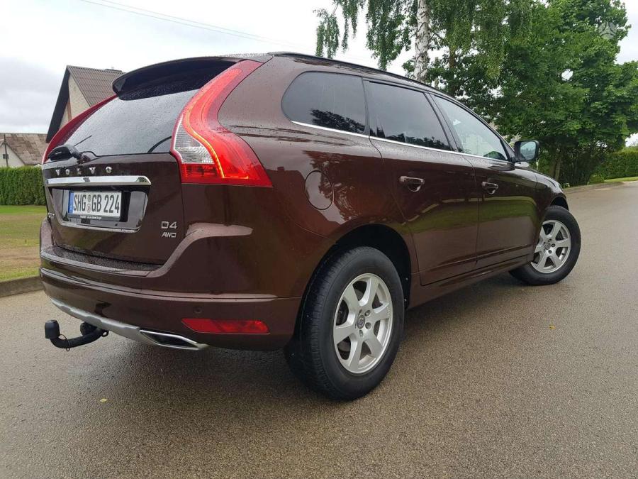 Brūns Volvo XC60 2016 Pakruojis, ar dzinēja tilpumu 2.40 L un nobraukumu 284 tūkst. km par 14199 €, foto 8 vietnē AUTOMOTO.COM.LV