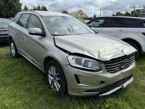 Brown Volvo XC60 2016 in Utena, with an engine capacity of 1.97 L and mileage of 130 thousand km for 6990 €, photo 3 on AUTOMOTO.COM.LV