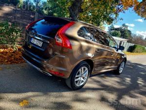 Brown Volvo XC60 2016 in Riga, with an engine capacity of 2.40 L and mileage of 193 thousand km for 15990 €, photo 5 on AUTOMOTO.COM.LV