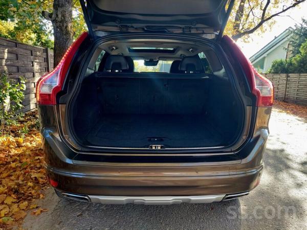 Brūns Volvo XC60 2016 Rīga, ar dzinēja tilpumu 2.40 L un nobraukumu 193 tūkst. km par 15990 €, foto 10 vietnē AUTOMOTO.COM.LV