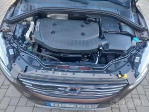 Brown Volvo XC60 2016 in Riga, with an engine capacity of 2.40 L and mileage of 193 thousand km for 15990 €, photo 27 on AUTOMOTO.COM.LV